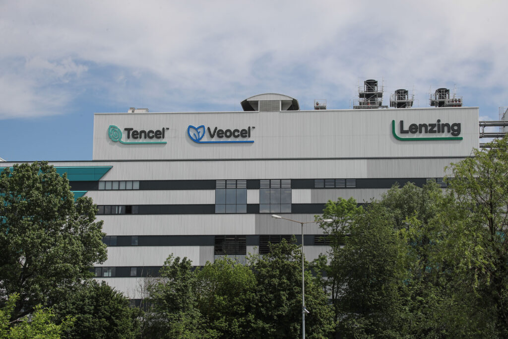 Lenzing looks to the future with green energy in Indonesia | PaperFIRST